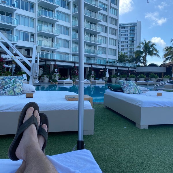 Mondrian Pool - Hotel Pool in Miami Beach