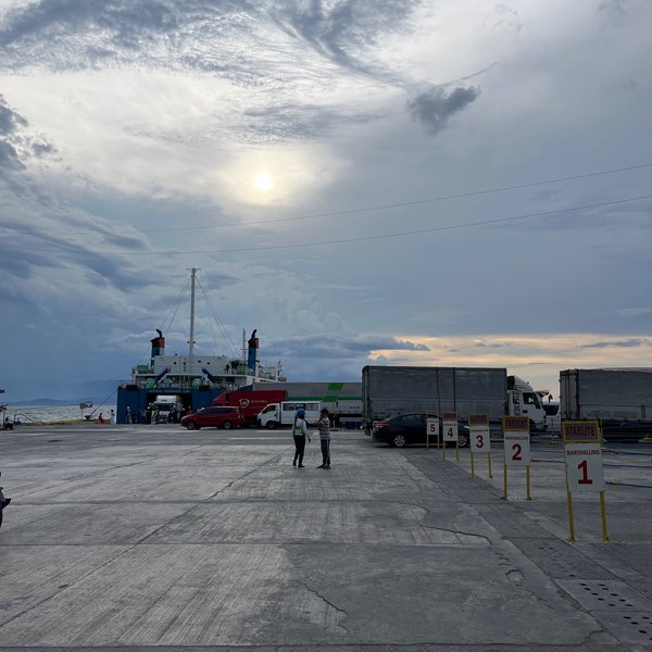 Port of Calapan - 33 tips