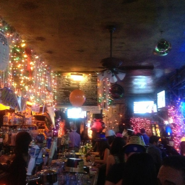 Photos at 7B Horseshoe Bar aka Vazacs - Alphabet City - 104 tips