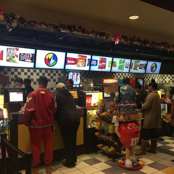 Regal Arbor Place & IMAX - 16 tips from 2152 visitors