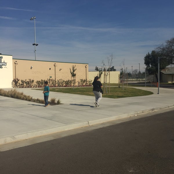 Hoover High School - 3 tips from 165 visitors