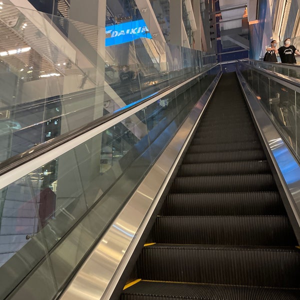 iSQUARE 國際廣場