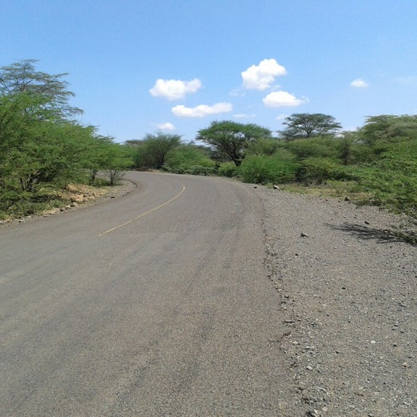 Kabartonjo Town - Travel and Transportation