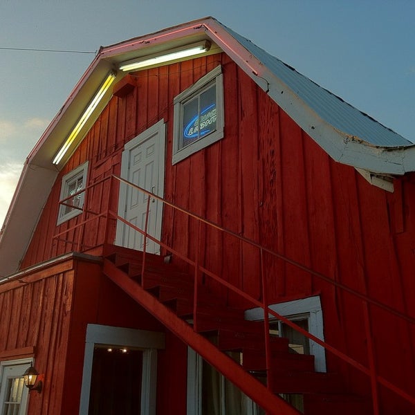 The Red Barn - American Restaurant