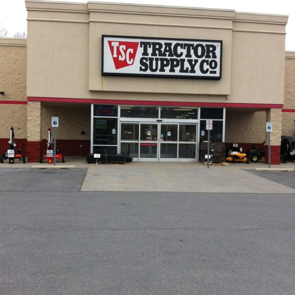 Tractor Supply Co. - Hardware Store