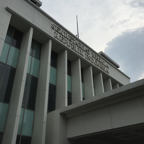 Sekretariat Kabinet Ri Jakarta Pusat Jalan Veteran No18