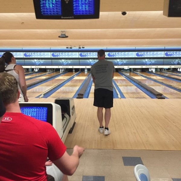 Kenmore Lanes - Bowling Alley