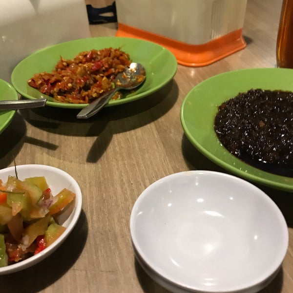 Bandar Tuna Makassar - Jl. Nusantara