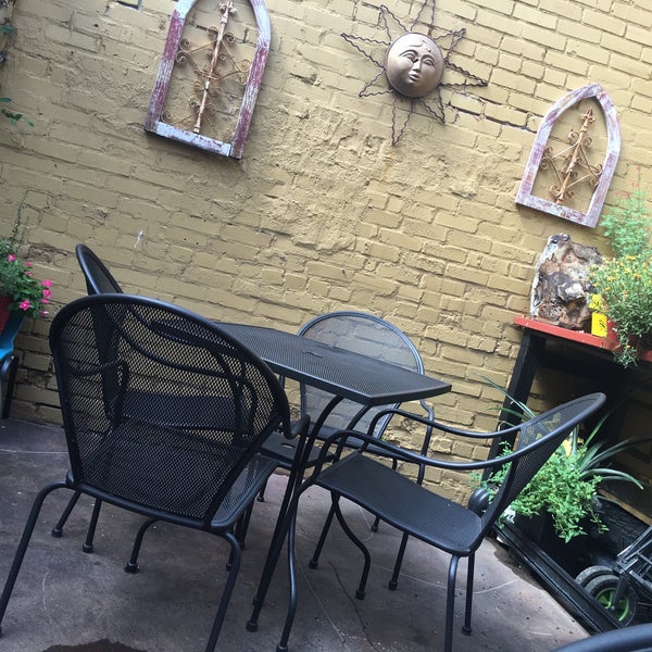 Morning Day Cafe - Café