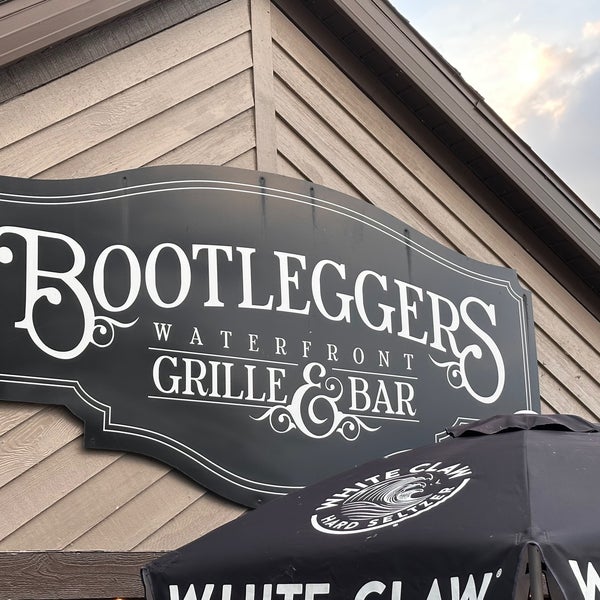 Bootlegger's Bar and Grill - American Restaurant in Port Clinton