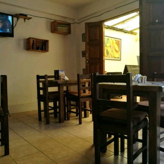 El Cuartito - 1 visitor