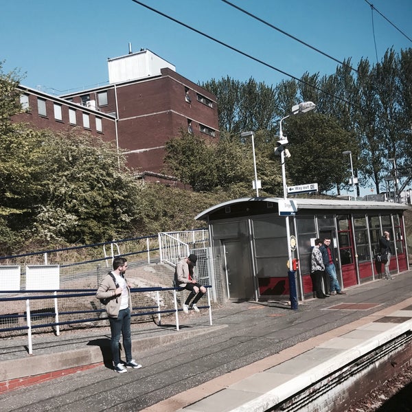 Singer Railway Station (SIN) - Rail Station in CLYDEBANK