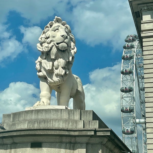 The South Bank Lion - Waterloo - 3 tips from 172 visitors