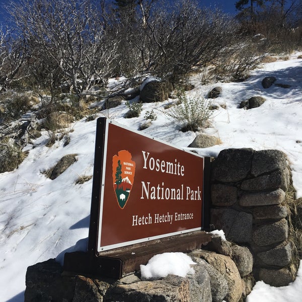 Hetch Hetchy Entrance Station - National Park