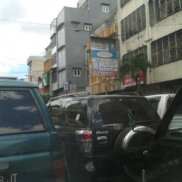Lampu Merah Pandu Simp Cirebon - Medan, Sumatera Utara