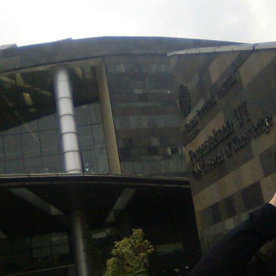 Perpustakaan Fasilkom UI - College Library in Depok