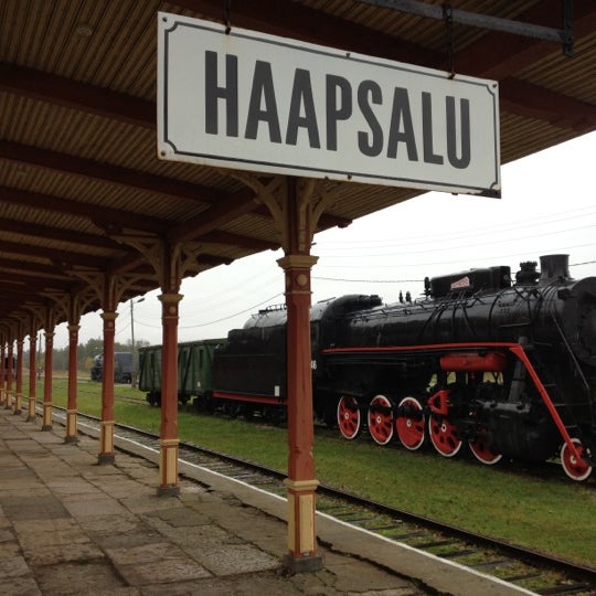 Raudteejaamad/Rongipeatused