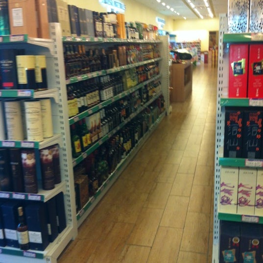 Friendship Store - Grocery Store in Beijing