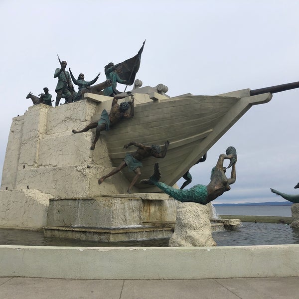 Monumento Tripulantes Goleta Ancud - 1 tip