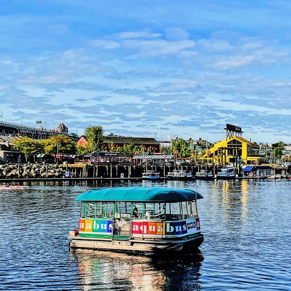 Aquabus Hornby St. Dock - Boat or Ferry
