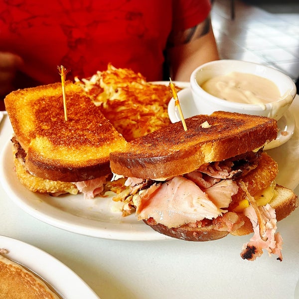 Stanwood Cafe - American Restaurant in Stanwood