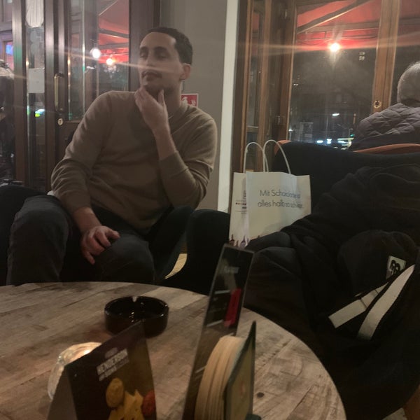 Rote Harfe - Kreuzberg'de Nargileci