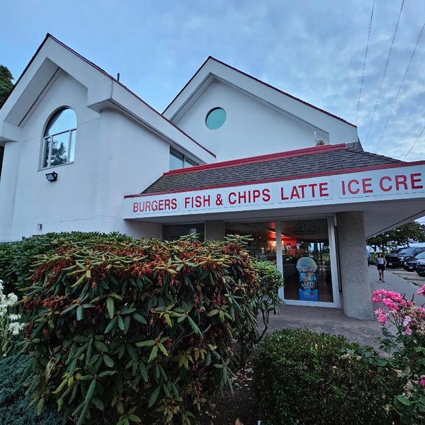 Red Baron Restaurant - Fast Food Restaurant in Surrey