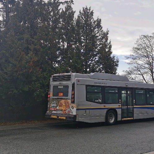 Bus Stop 52230 (101) - Bay 4 22nd St Station