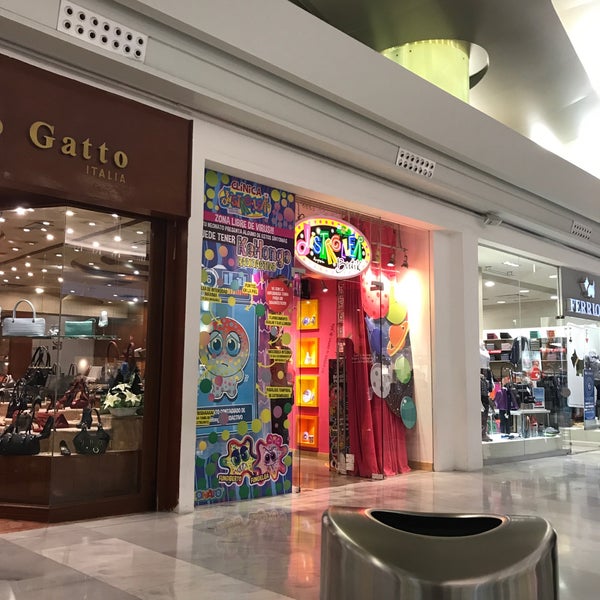 Distroller Butik - 2 tips from 416 visitors