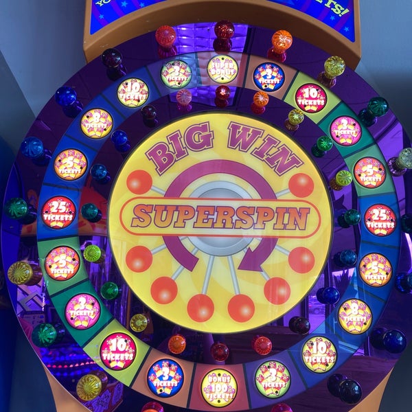 Chuck E. Cheese - Arcade in York