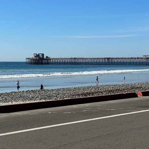 Oceanside Strand - Beach in Oceanside