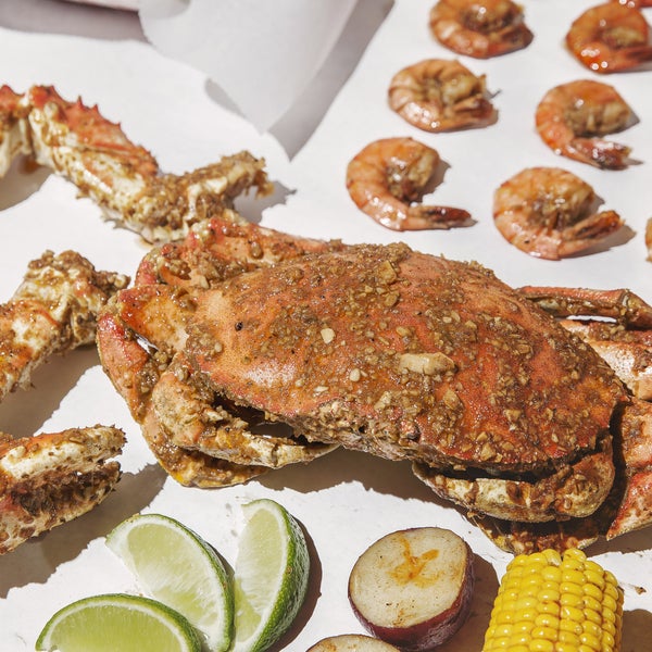The Angry Crab - West Ridge - 5665 N Lincoln Ave