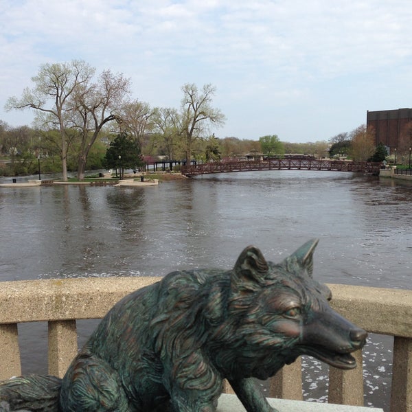 Photos at Elgin Riverwalk - Downtown Elgin - 7 tips from 278 visitors