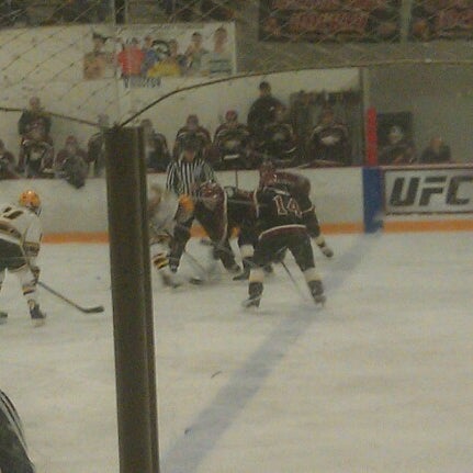 Oceanside Ice Arena - 19 tips from 670 visitors