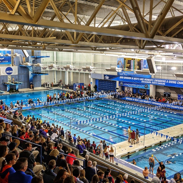 Greensboro Aquatic Center - 18 tips