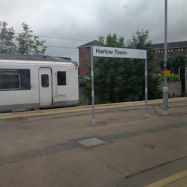 Harlow Town Railway Station (HWN) - 6 tips