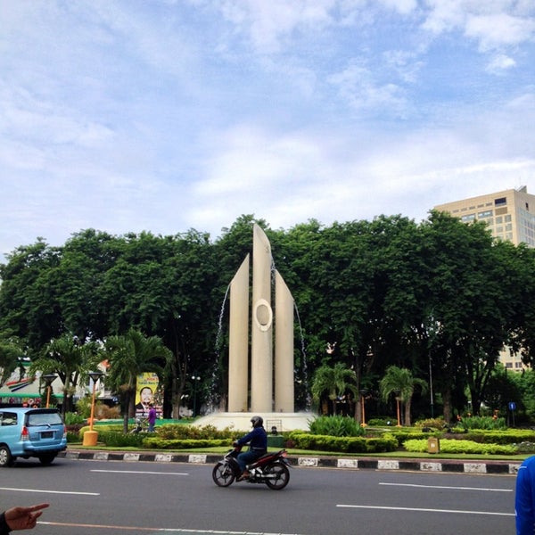 Monumen Bambu Runcing - Monument / Landmark in Surabaya