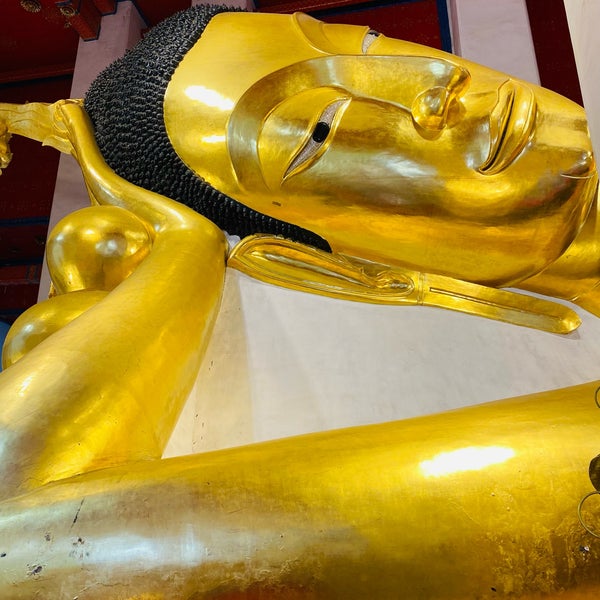 วัดพระนอนจักรสีห์วรวิหาร (Wat Phra Non Chaksi) - 24 tips