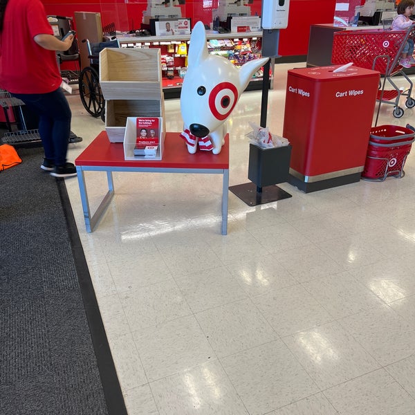Photos at Target - 4 tips from 1757 visitors