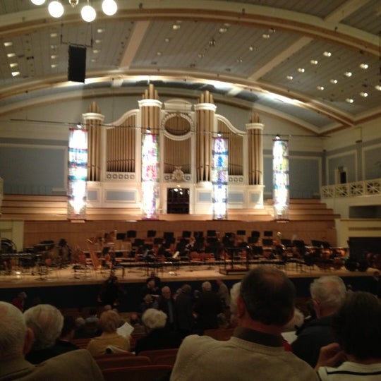 De Montfort Hall - Concert Hall in Leicester