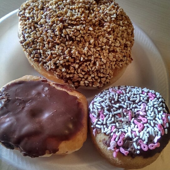 Mary Lou Donuts - 19 tips from 282 visitors