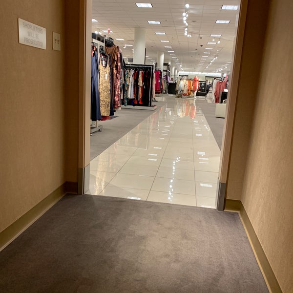 Nordstrom - Keystone at The Crossing - 23 tips