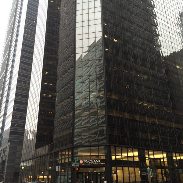 PNC Bank Building - Center City West - 4 tips from 581 visitors