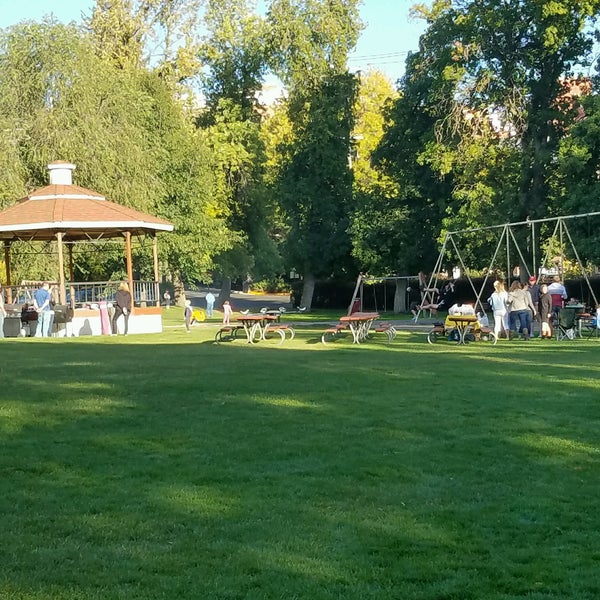 Reaney Park - Park in Pullman