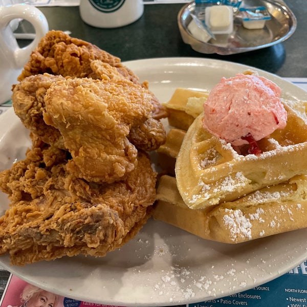 Metro Diner - Southeast Jacksonville - Jacksonville, FL