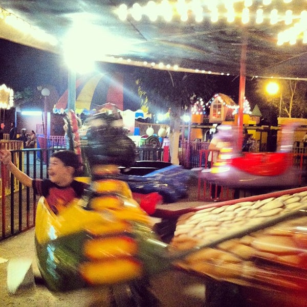 Photos at Parque Borunda - Paseo Triunfo de la Republica