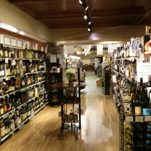 AJ's Fine Foods - Resort Corridor - 21 tips