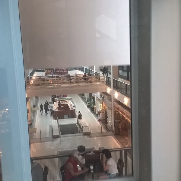 Photos at Anchorage 5th Avenue Mall - Shopping Mall in Downtown Anchorage
