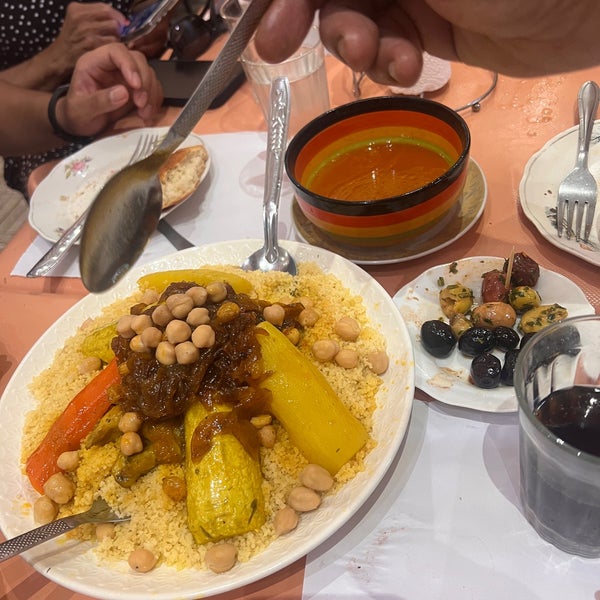 Restaurant El Bahja - 41, Rue Bani Marine