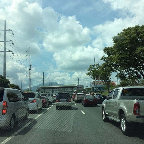 South Luzon Tollway (Canlubang Exit) - Calamba City, Laguna